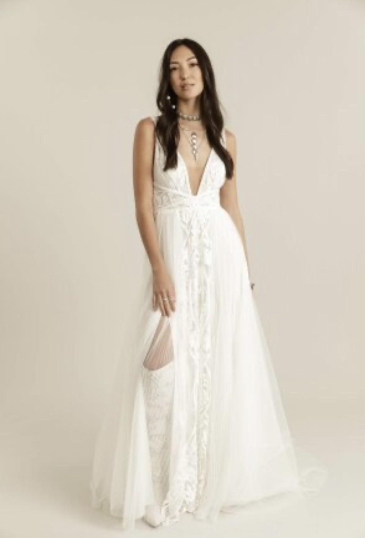 RUE ICONS – Jean Jackson Couture